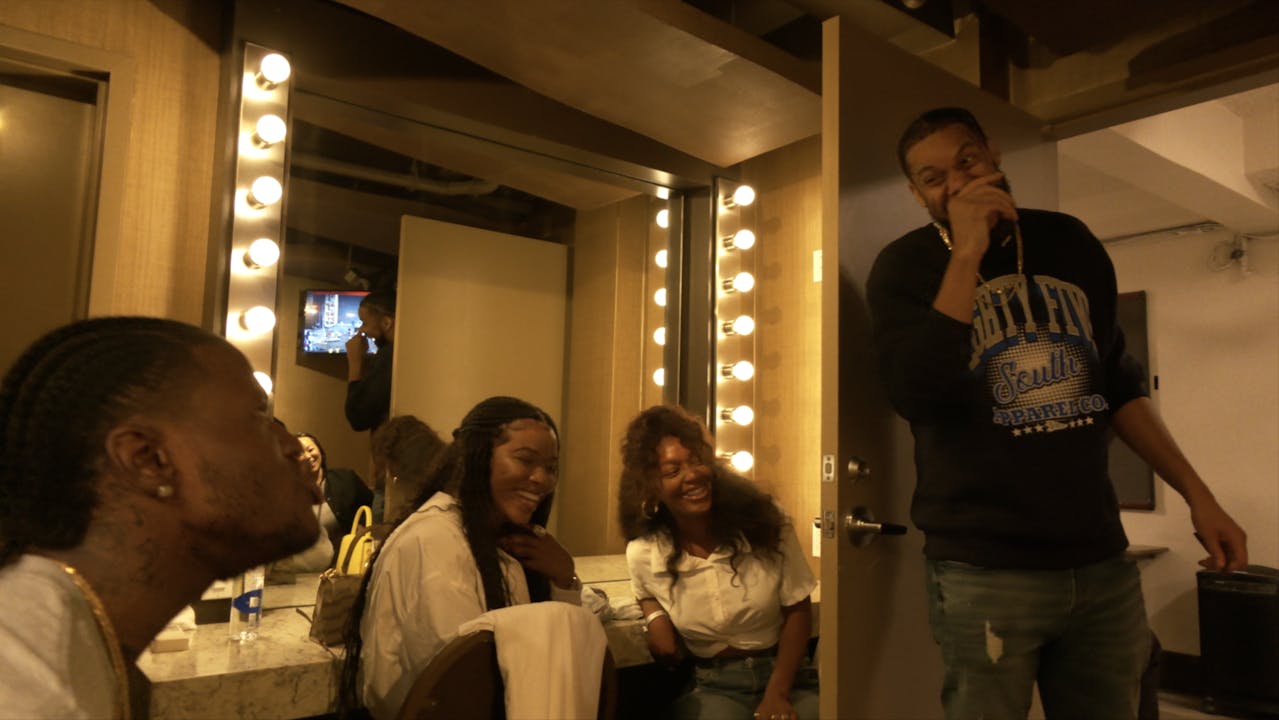 English Majors | Special Tour Episode - Season 1 - Channel Eighty Five