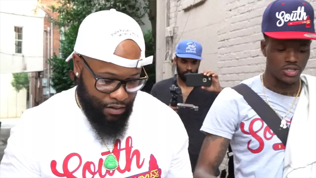 RIDING 85 - Channel Eighty Five