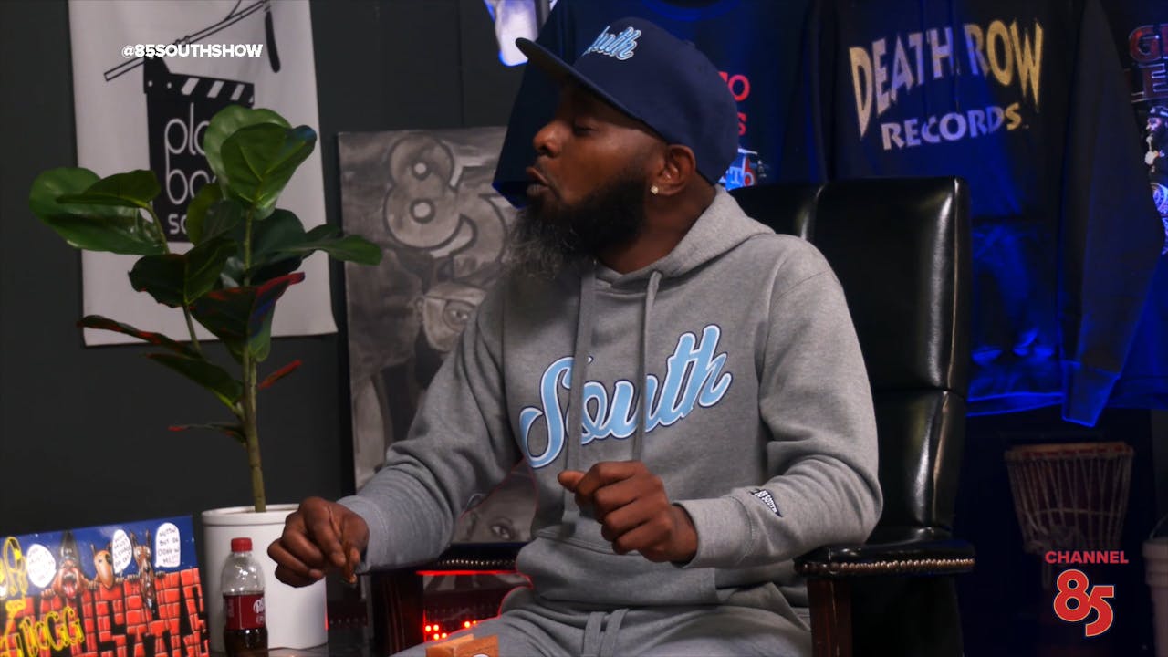 Snoop Dogg used to use write on a type writer 🤣🤣 - Channel Eighty Five