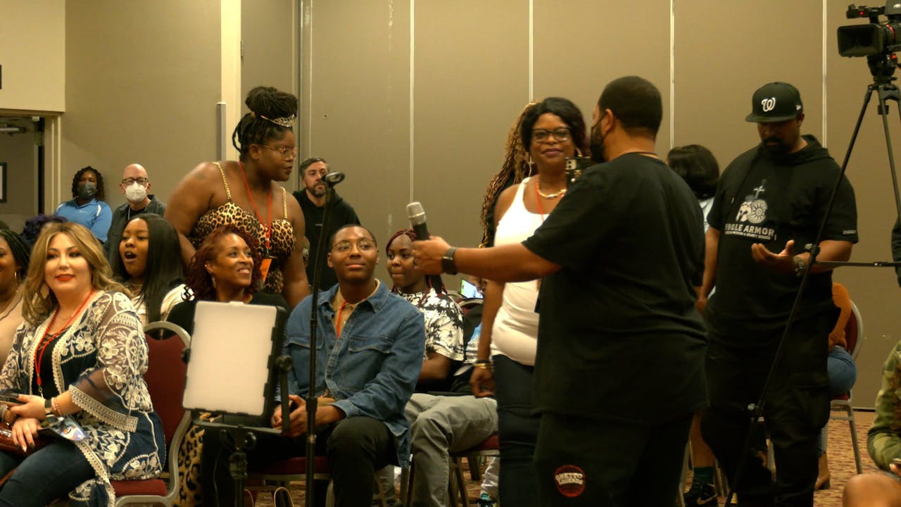 IN THE VIP: BATHROOM DOOR - EPISODE HIGHLIGHTS - Channel Eighty Five