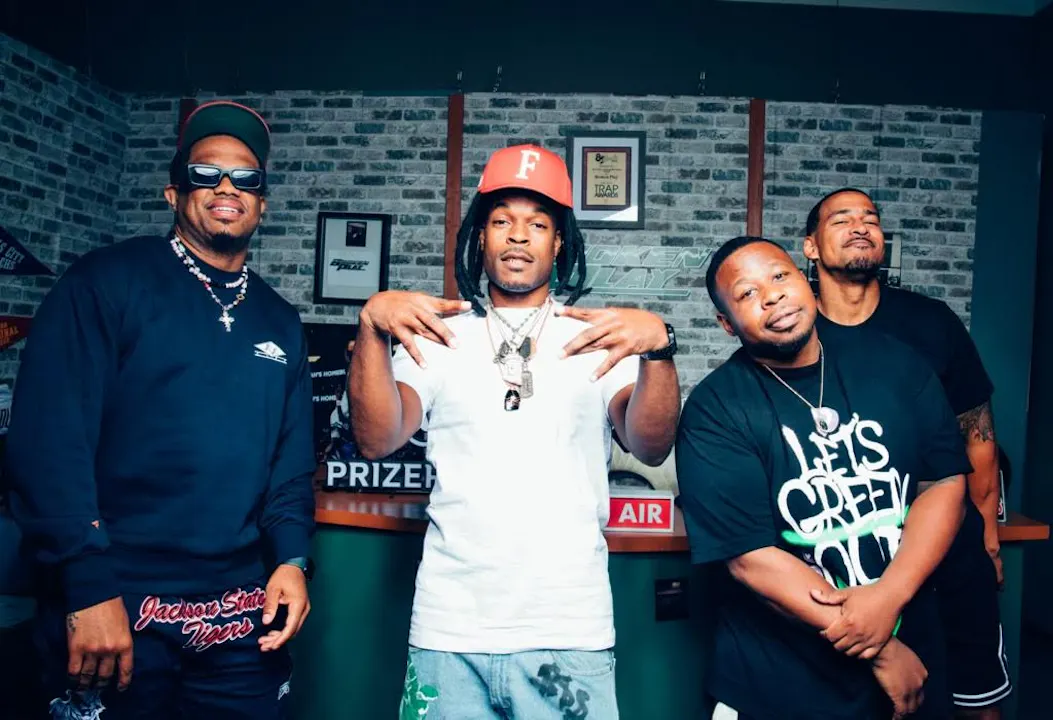 Broken Play | feat. Lou Young, Shad Da God, and Comedian Jayski | S03 ...