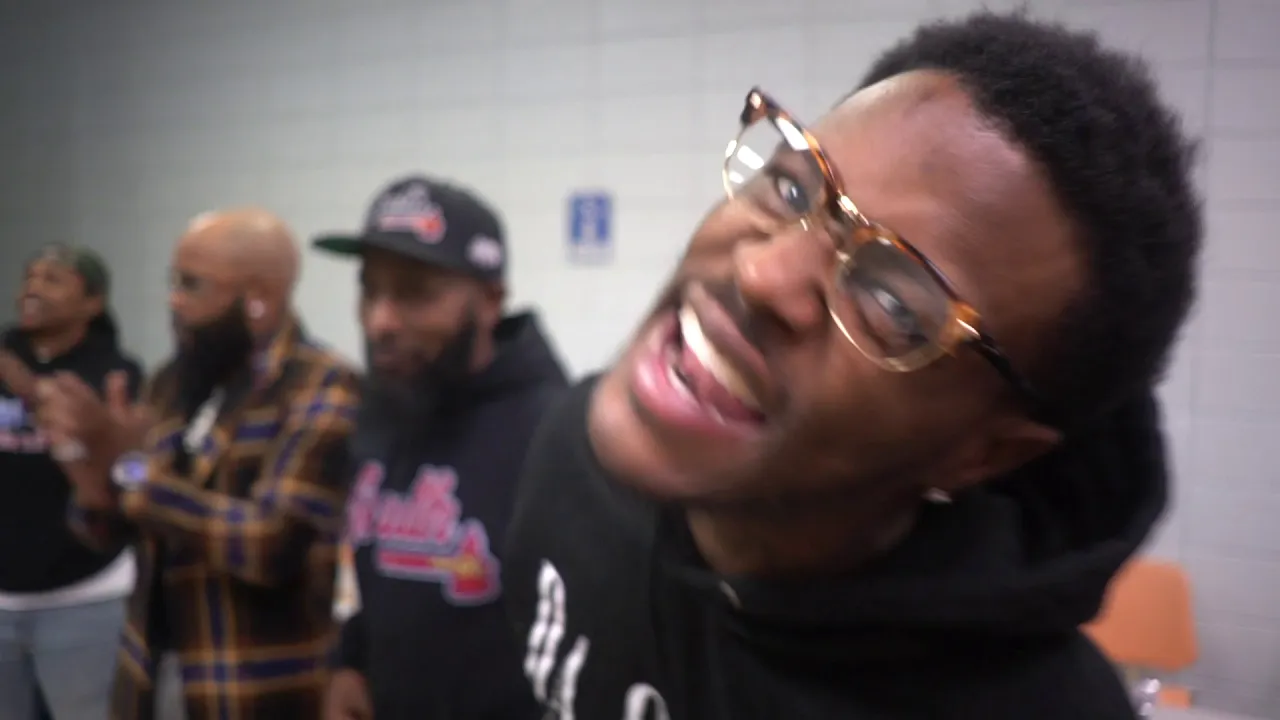 RIDING 85 - Channel Eighty Five