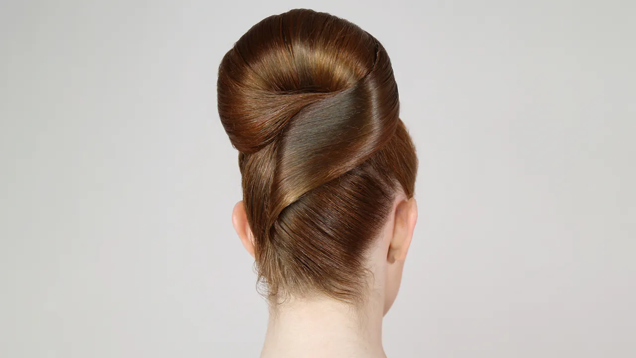 Easy Double Tiffany - BOUFFANTS - Access Long Hair with Patrick Cameron