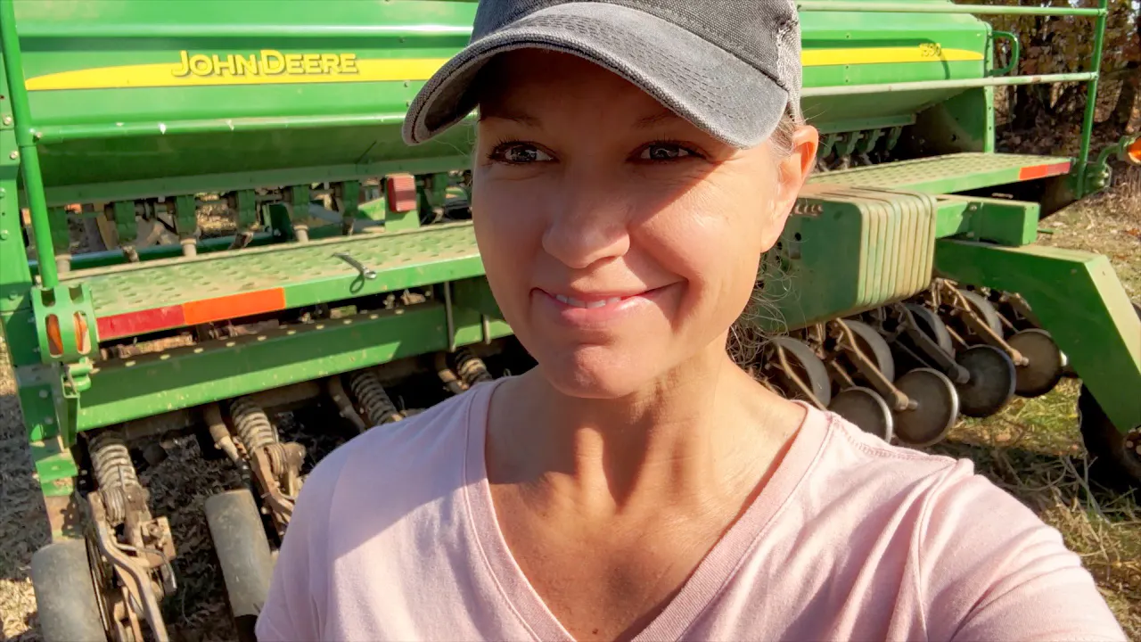 Bye Bye Beans! || This Farm Wife - Ag Entertainment - AcresTV