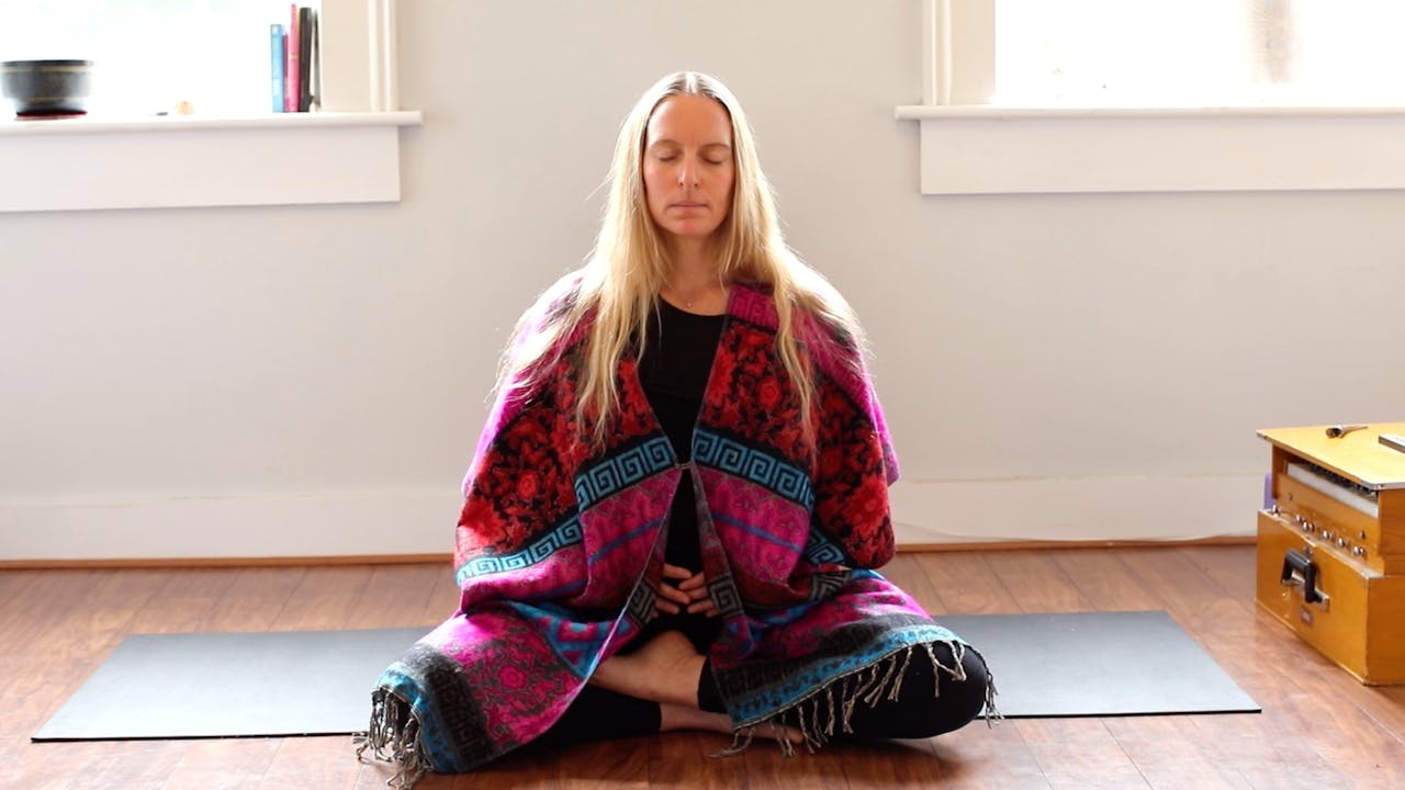 Fall Pranayama, Practice 2: Diaphragmatic Breathing - Members Only ...