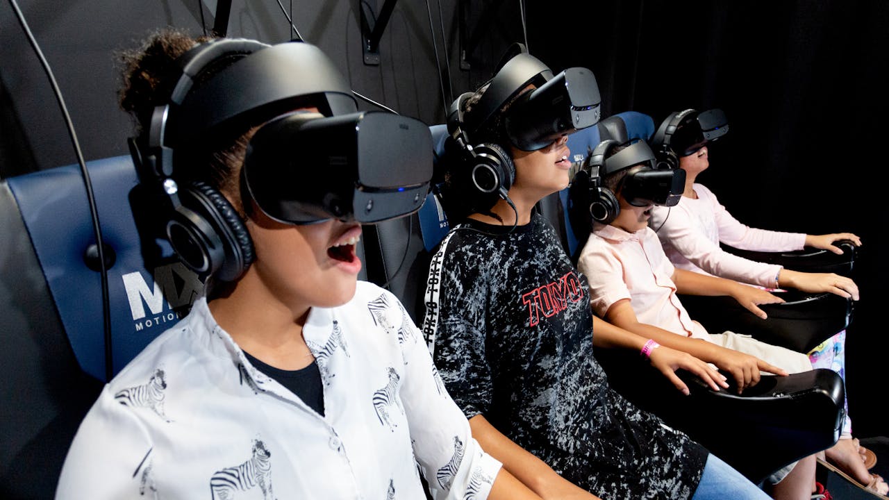 S1E43 Announcing Truth Traveler VR - BTS: 2020 - Answers.tv