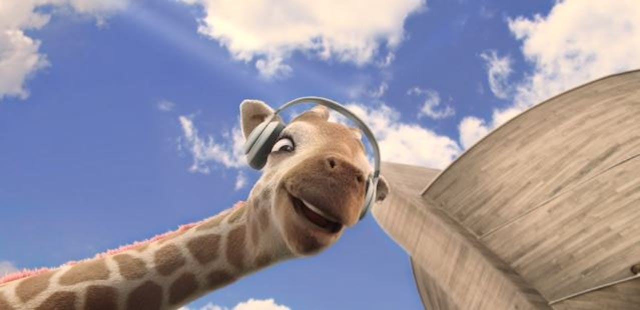 You Can Go Inside? (Gracie & George) - The Giraffe Family at the Ark ...