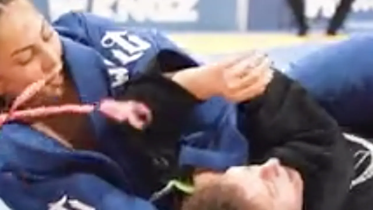Collar Choke by Lillian Marchand at the 2024 IBJJF Worlds - Atos BJJ ...