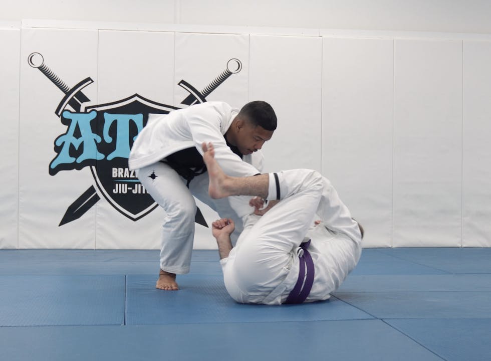 4 Options of Passing Worm Guard | Part 1 - Rolando Samson - Atos BJJ ...
