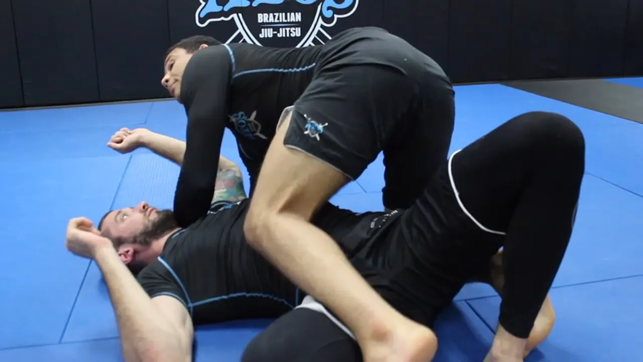Recovering the Guard & Sweeping Using the Hook Sweep - Dominique Bell ...