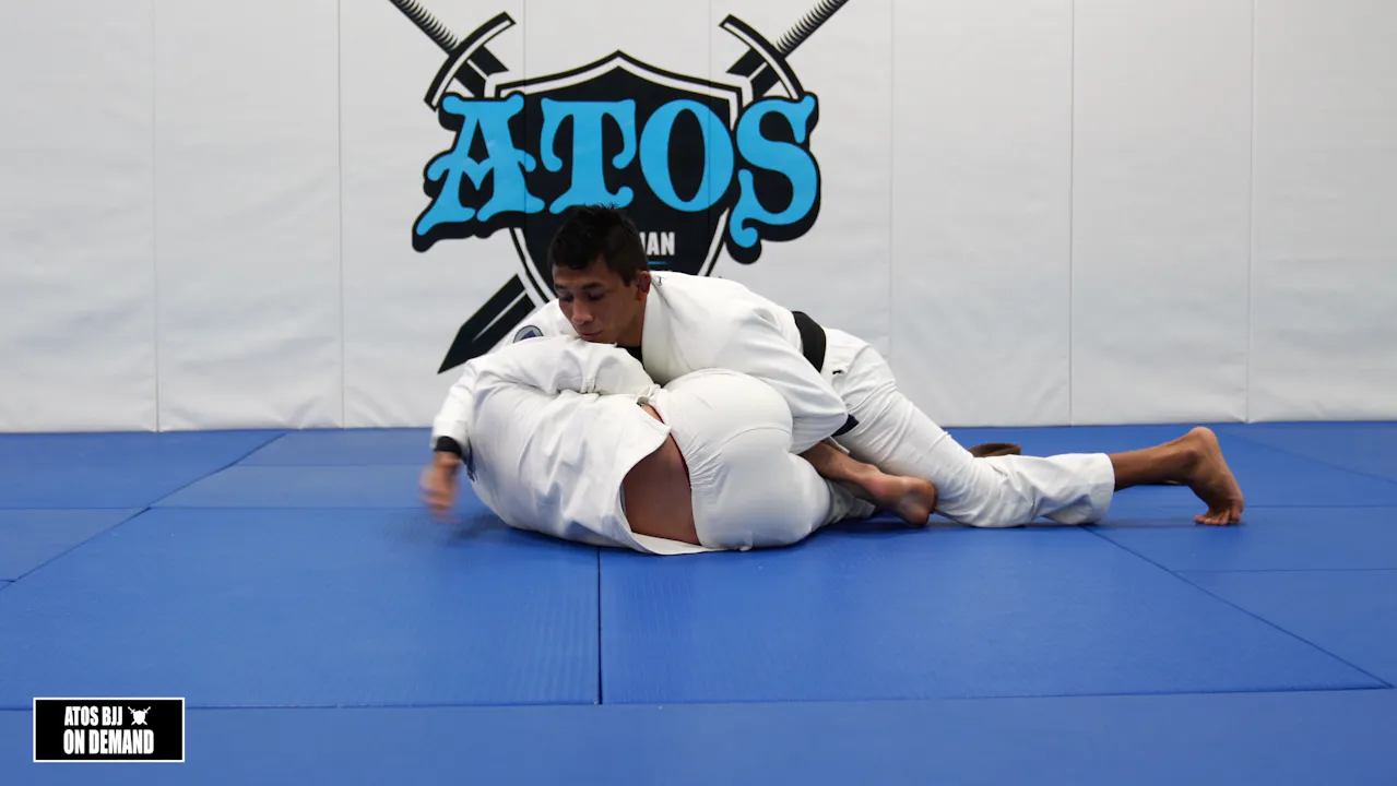 Lasso Guard Pass - Lucas Pinheiro - Atos BJJ OnDemand