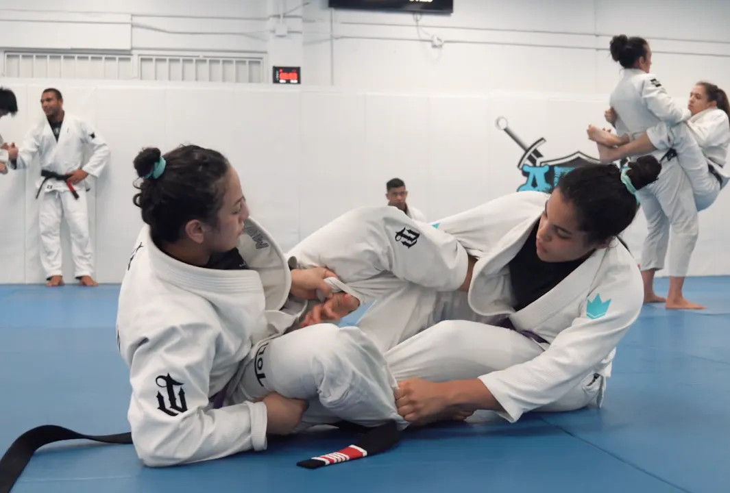 Sparring: Sarah Galvao vs Lillian Marchand - Sparring Playlist - Atos ...