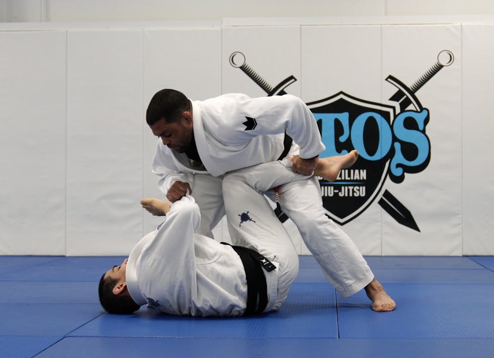 Surprising DLR Pass - Andre Galvao - Atos BJJ OnDemand