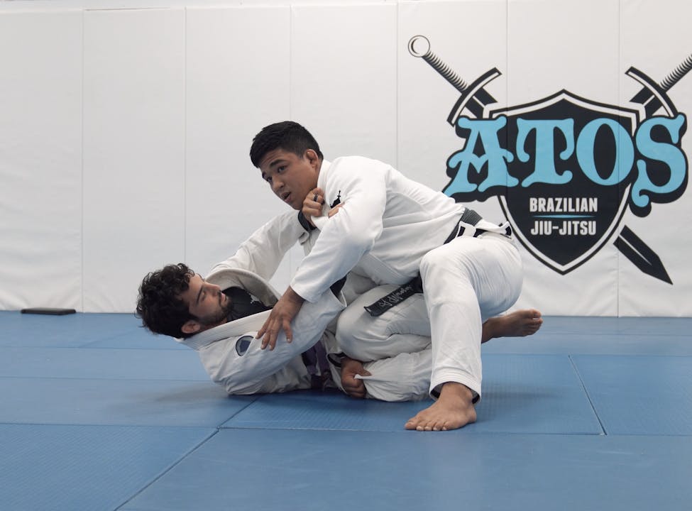 Knee Cut Pass When Your Opponent Doesn't Allow You To Have The Collar ...