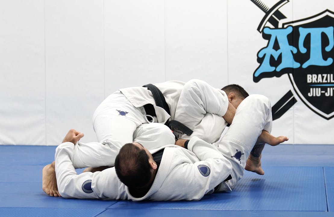 Omoplata Escape Review - Rolando Samson - Atos BJJ OnDemand