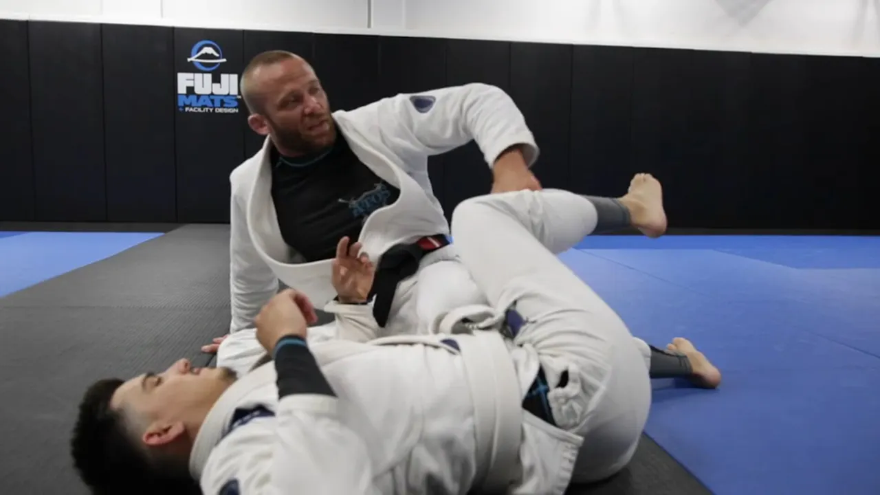 Sweeping Form the Lasso One Leg X Guard - Josh Hinger - Atos BJJ OnDemand