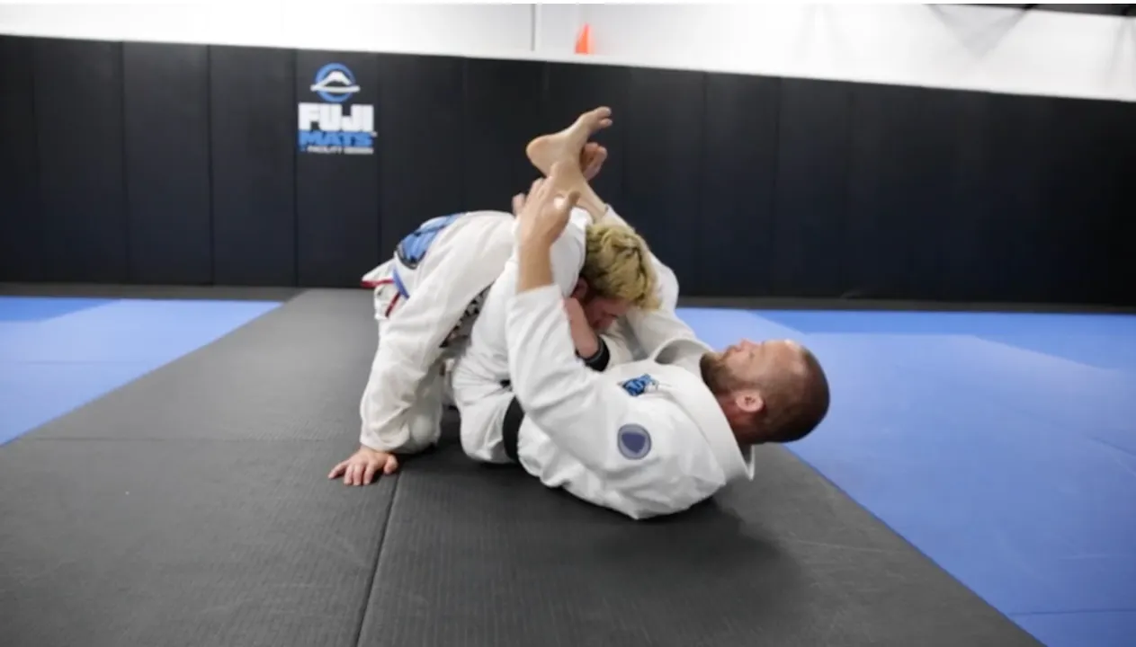 Basic Triangle Attack When Opponent Defends Arm Bar Sub - Josh Hinger ...