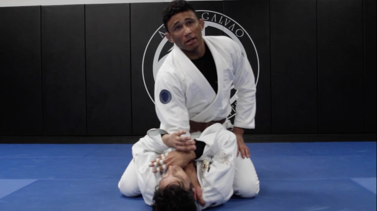 Simple Cross Collar Choke from Mount - Dominique Bell - Atos BJJ OnDemand