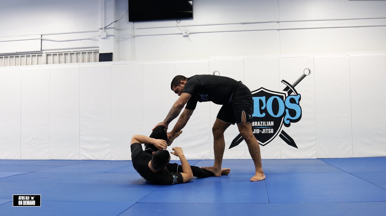 Guard Pass Drills: C Grip and Leg Pin | No-Gi - Andre Galvao - Atos BJJ ...