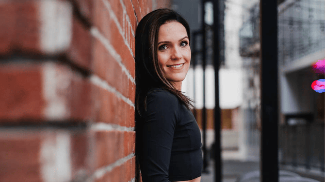 60 min RISE UP with Marlo (Nov 11, 21) - Barre Body Studio