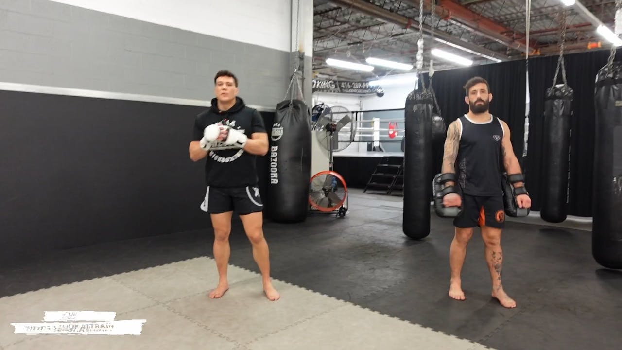 PAD WORKOUTS - SETTING UP YOUR KNEES - PADWORK DRILLS - Bazooka ...