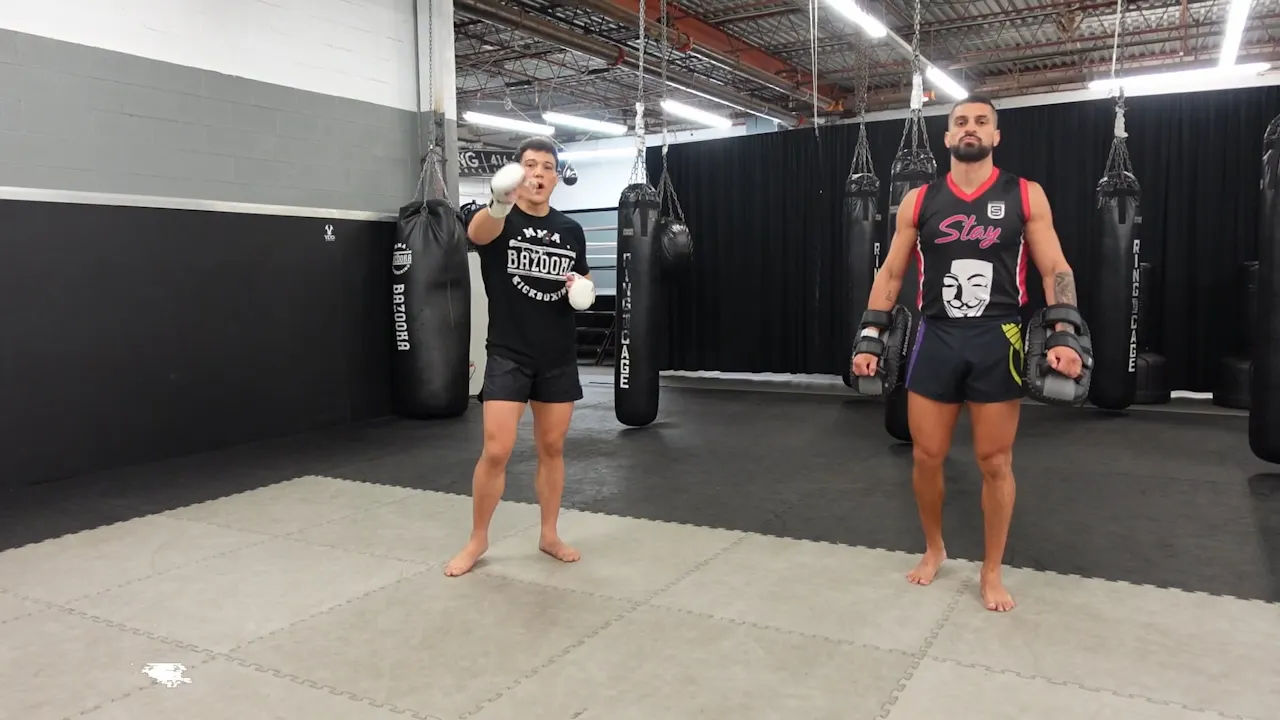 PADWORK - BOXING TO CLINCH AND KNEE - PADWORK DRILLS - Bazooka ...
