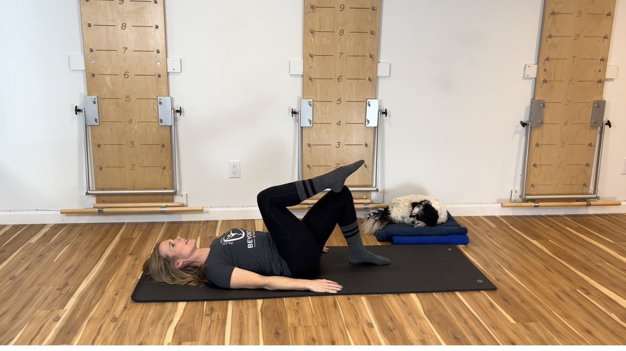 Lower Back & Core Strength & Stretch - 17 min - Beyond Fit