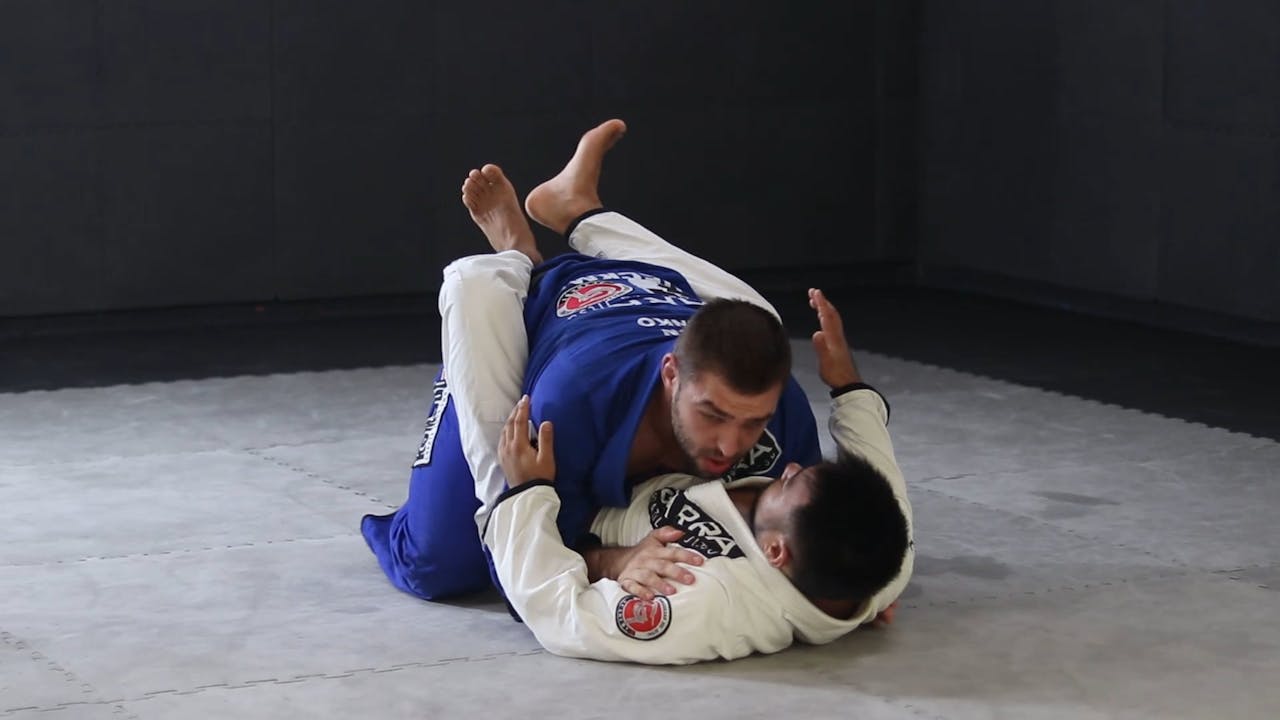 ESCAPING THE BOTTOM PIN - MOUNT - BRIGE REVERSAL - POSITIONAL ESCAPE - BJJ101
