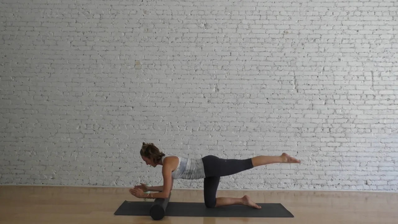 42 mins - Full Body - Foam Roller (Strong Mama) - Strong Mama - Total ...