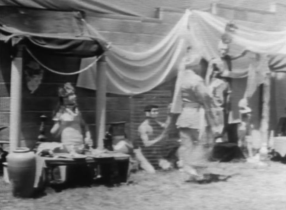 Aladdin - POSINGSTRAP TV