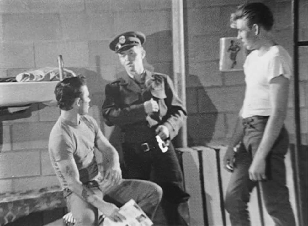 Perry & Pollard - Wrestle a-Go-Go - POSINGSTRAP TV