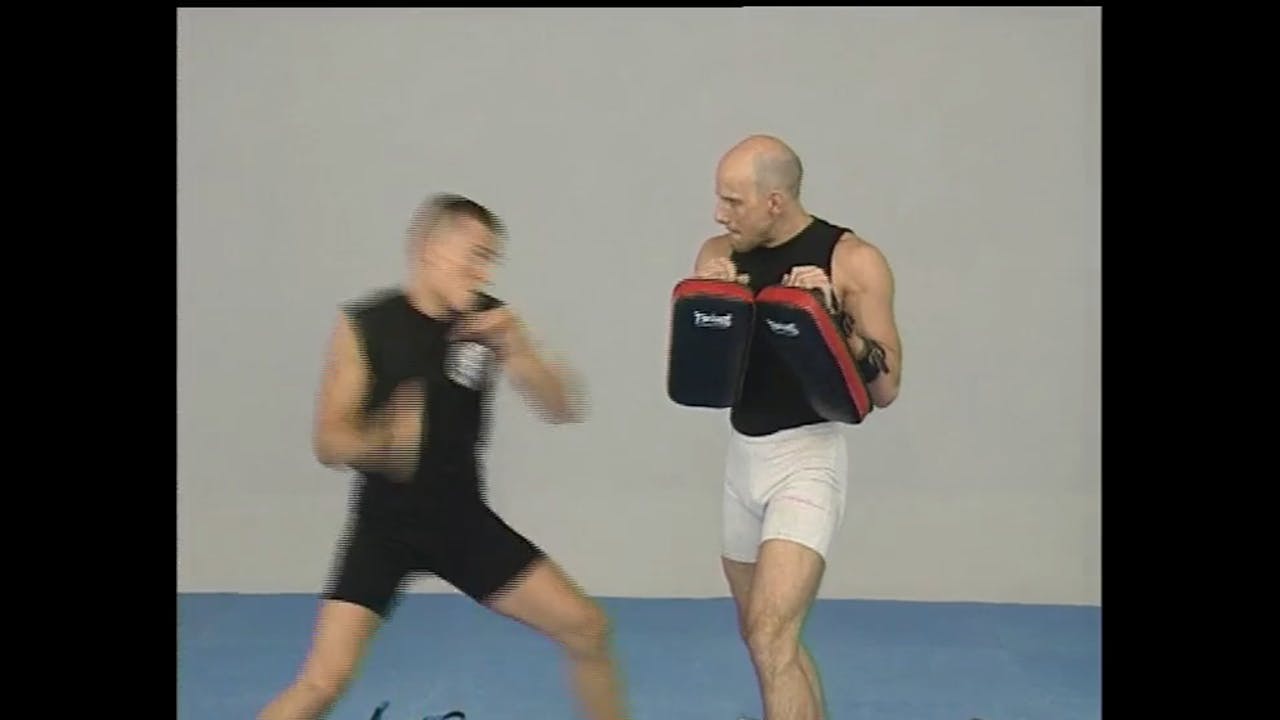 Muay Thai Boran Muay Kaard Chiek with Marco De Cesaris - Budovideos.TV