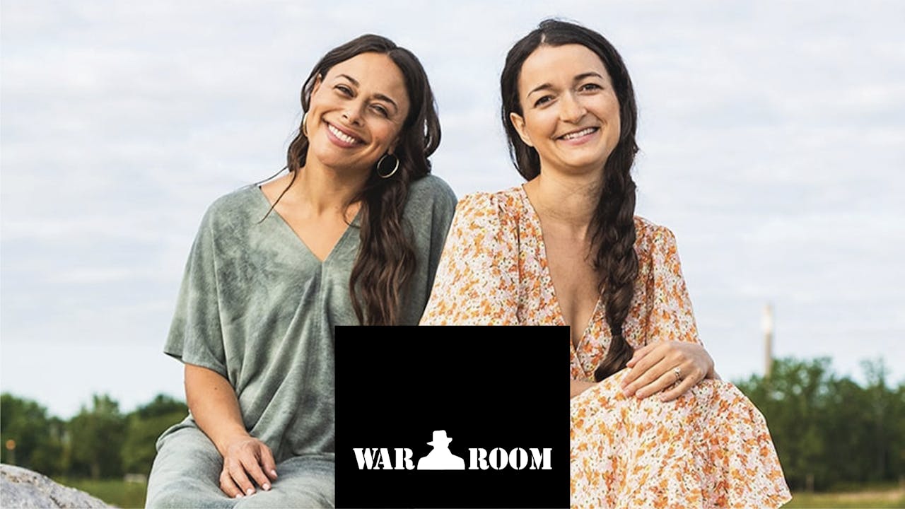 Tamara Green and Sarah Grossman - Season 5 - Camões TV | Portuguese TV in Portugal and Canada