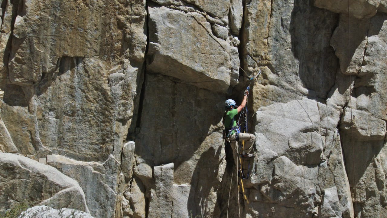 Aid Climbing: 24. The Mental Game of Big Walling - Climbing Tech Tips