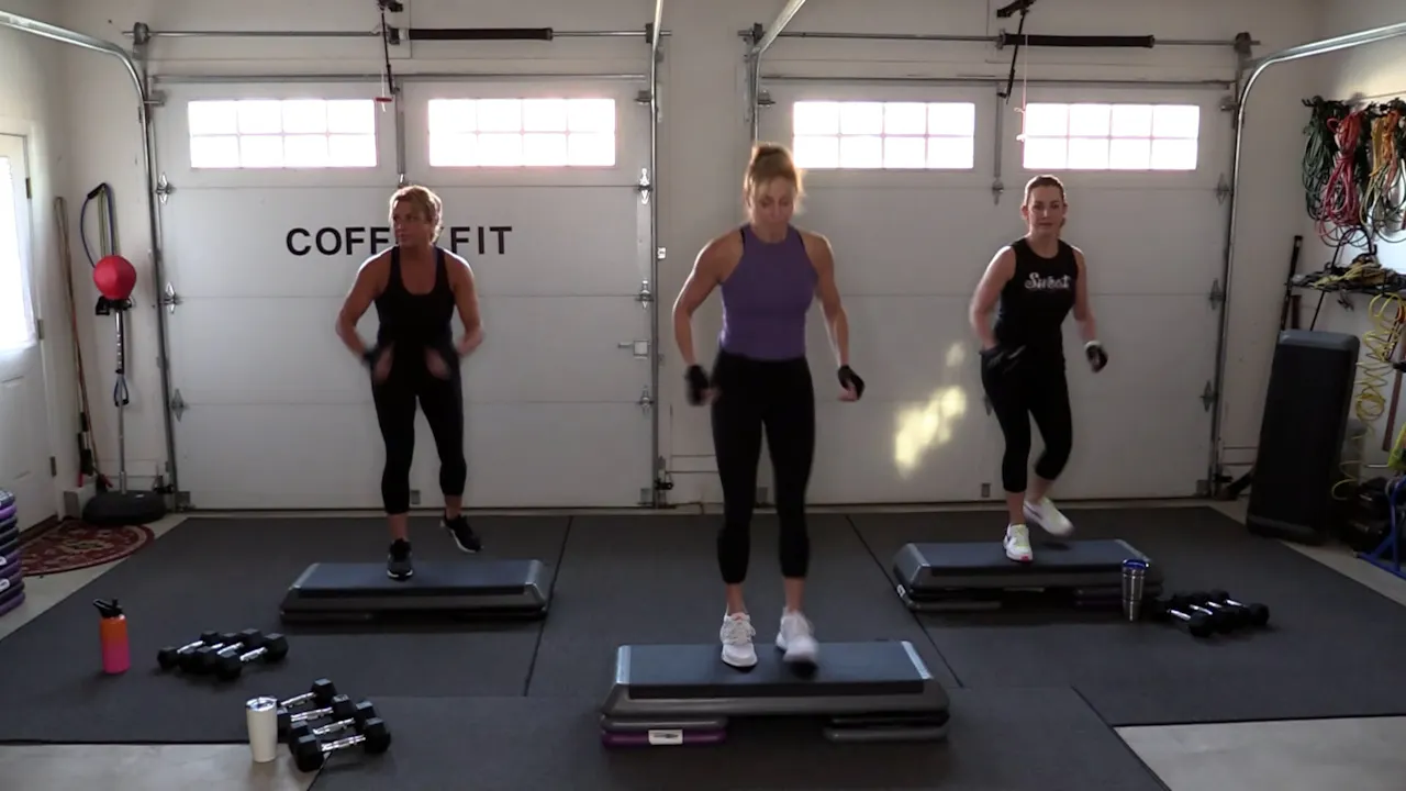 Step & Pump - Intervals of Cardio & Weights - RAW - 30-Minutes to Fitness