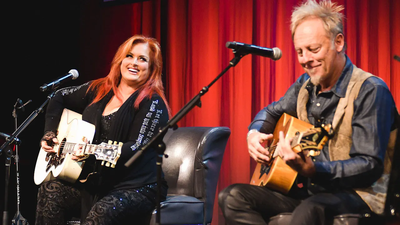Wynonna Judd • Songs and Interview, 2019 - The Judds: Dream Chasers ...