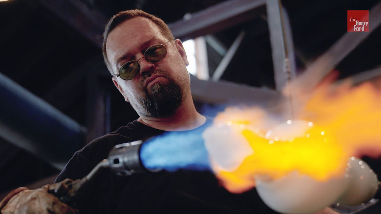 How Artist Dean Allison Captures the Human Condition in Glass - Glass ...