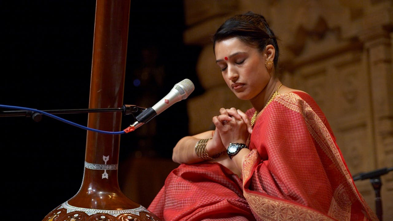 Nina Burmi | Thumri in Mishra Bhairavi - Darbar Player