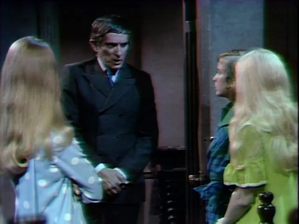 Episode 1098 - Dark Shadows