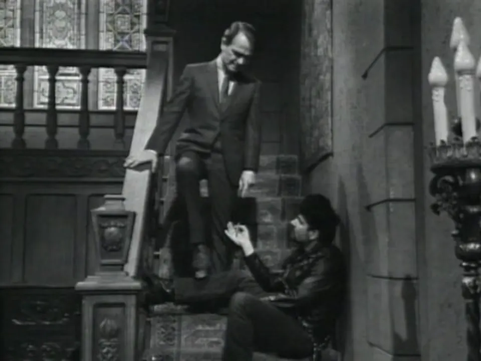 Episode 257 - Dark Shadows - Volume 2 - Dark Shadows