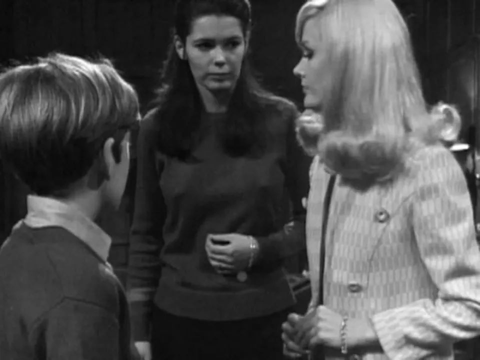 Episode 166 - Dark Shadows: The Beginning - Collection 5 - Dark Shadows