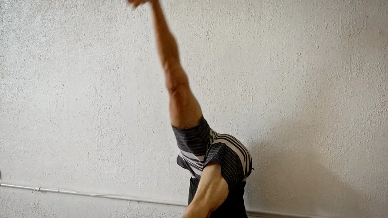 Day 3 Head Balance Master Class - Master Head Balance and Inversion ...
