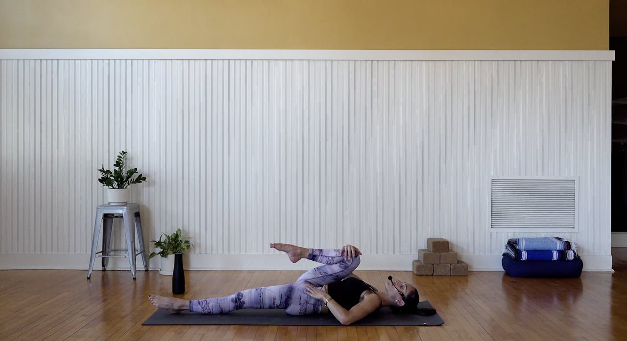 Flow: Core Burn • Susan LoPiccolo • 30min - Down Under On Demand