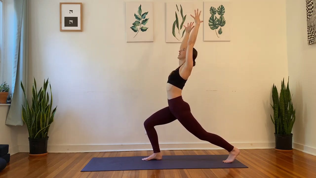 Flow: Organize and Strengthen with Breath • Hannah Adams • 20 min ...