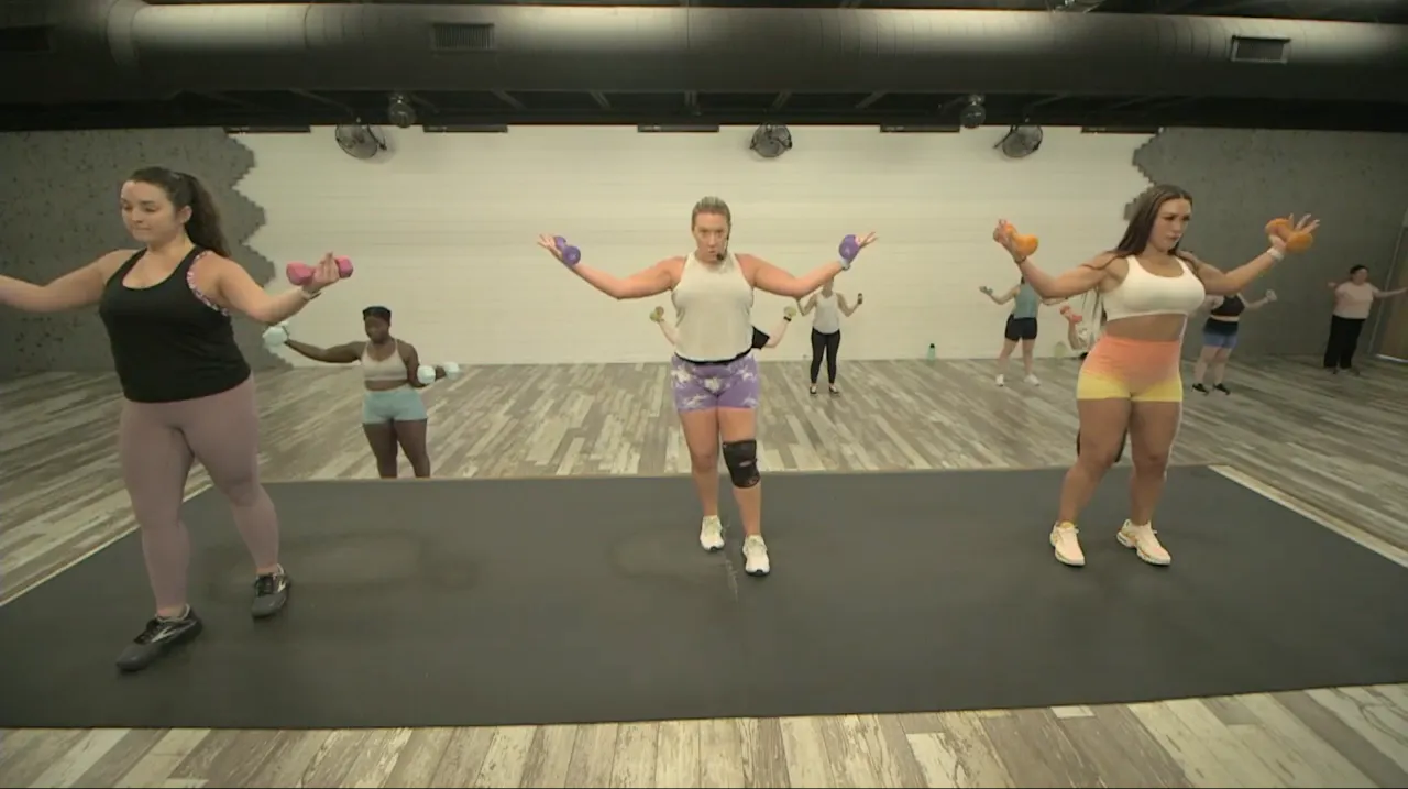 Monday 08-22-22 Dance2Fit w/Lauran - Dance Fitness with Jessica