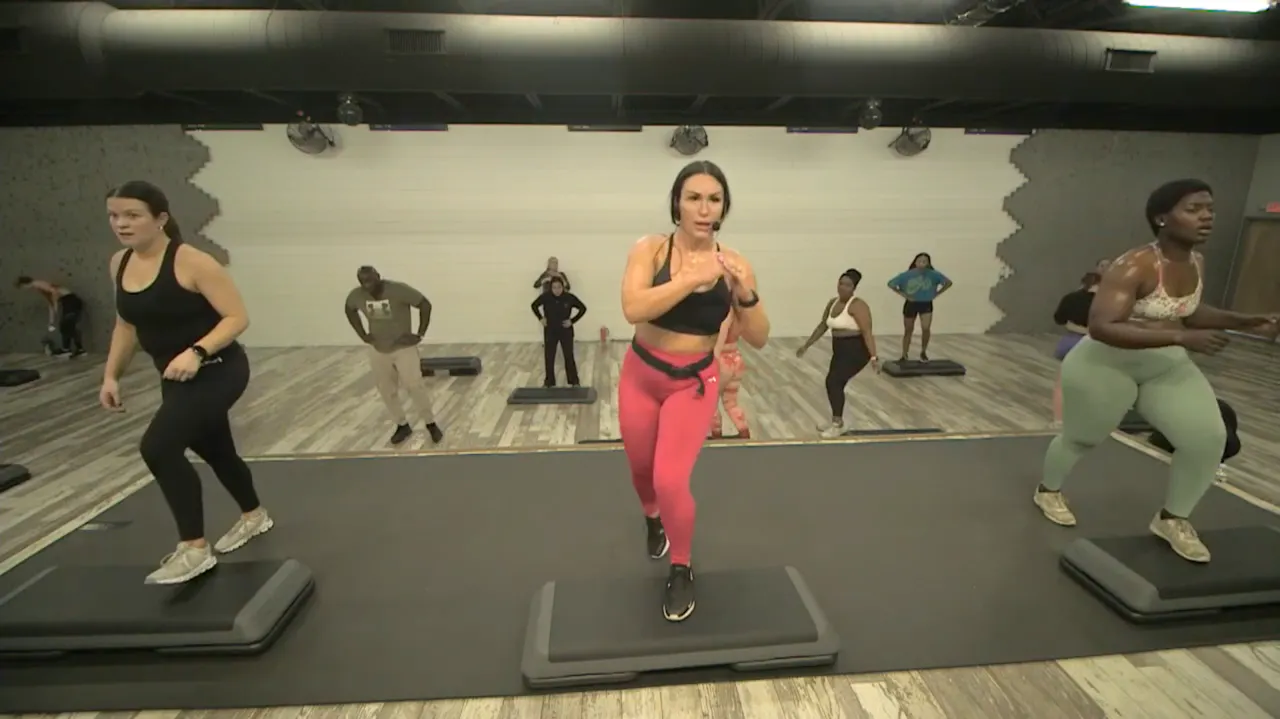 Tuesday 04-25-23 Step w/Jessica - Dance Fitness with Jessica