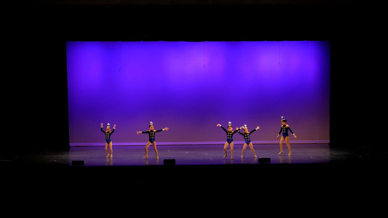 228 - Play That Sax - Dance Studio M