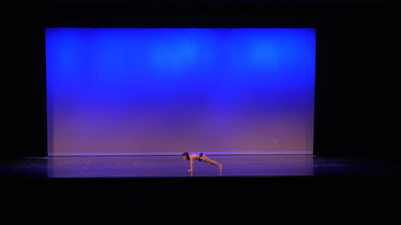 14 - Size - Dance Studio M