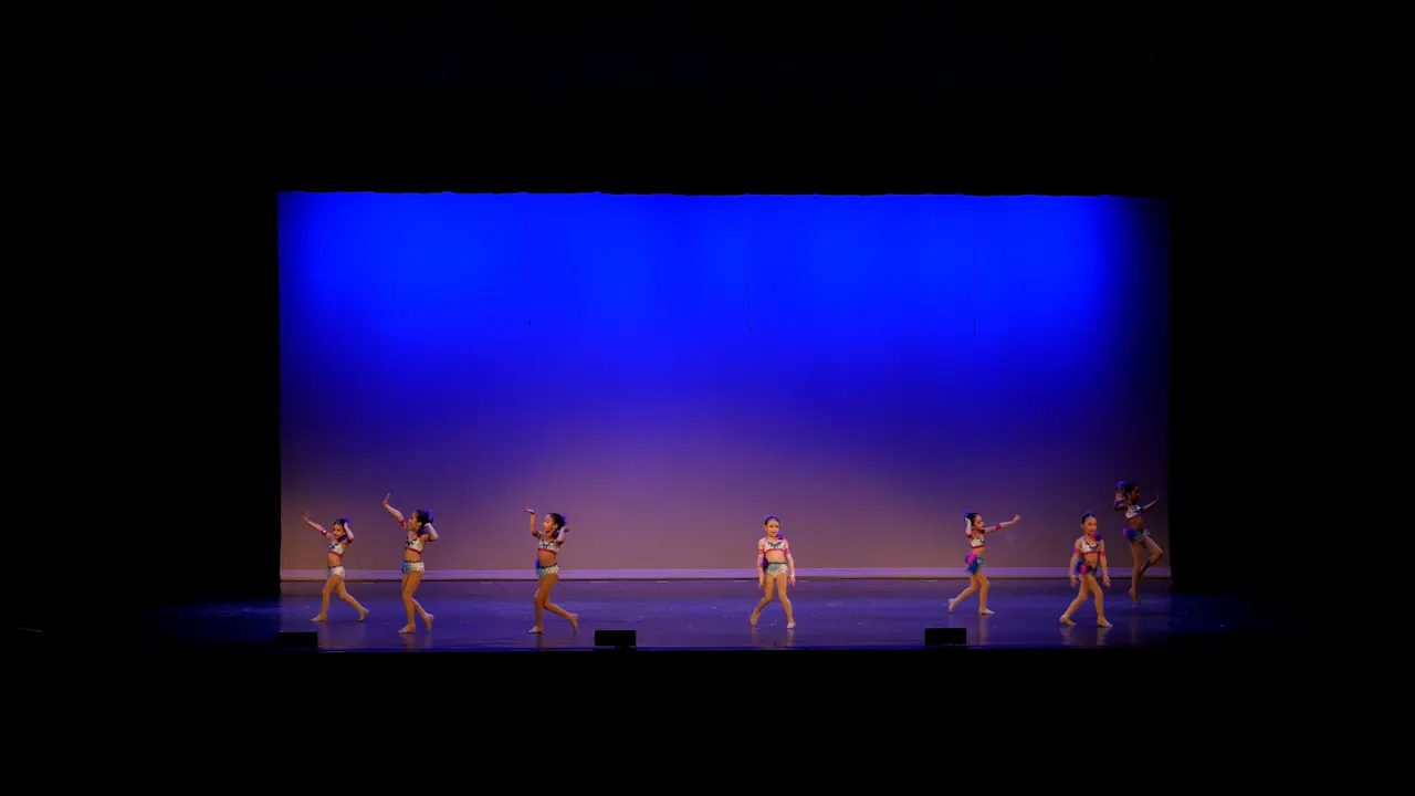 56 - Big Noise - Dance Studio M