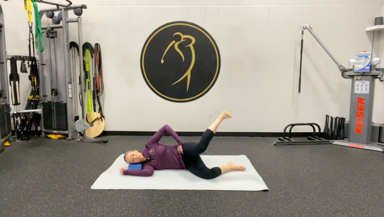 Hip axial rotations (bent leg and straight leg) - Hip Mobility ...